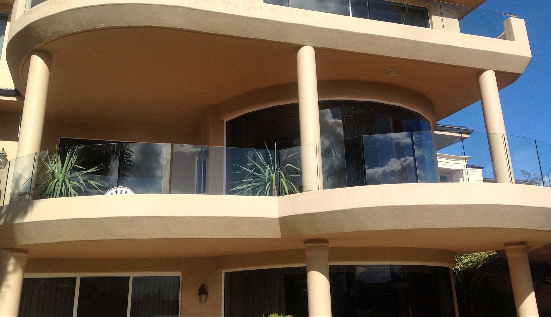 Glass Balustrades Perth | Exterior & Interior Glass Balustrading - Perth WA